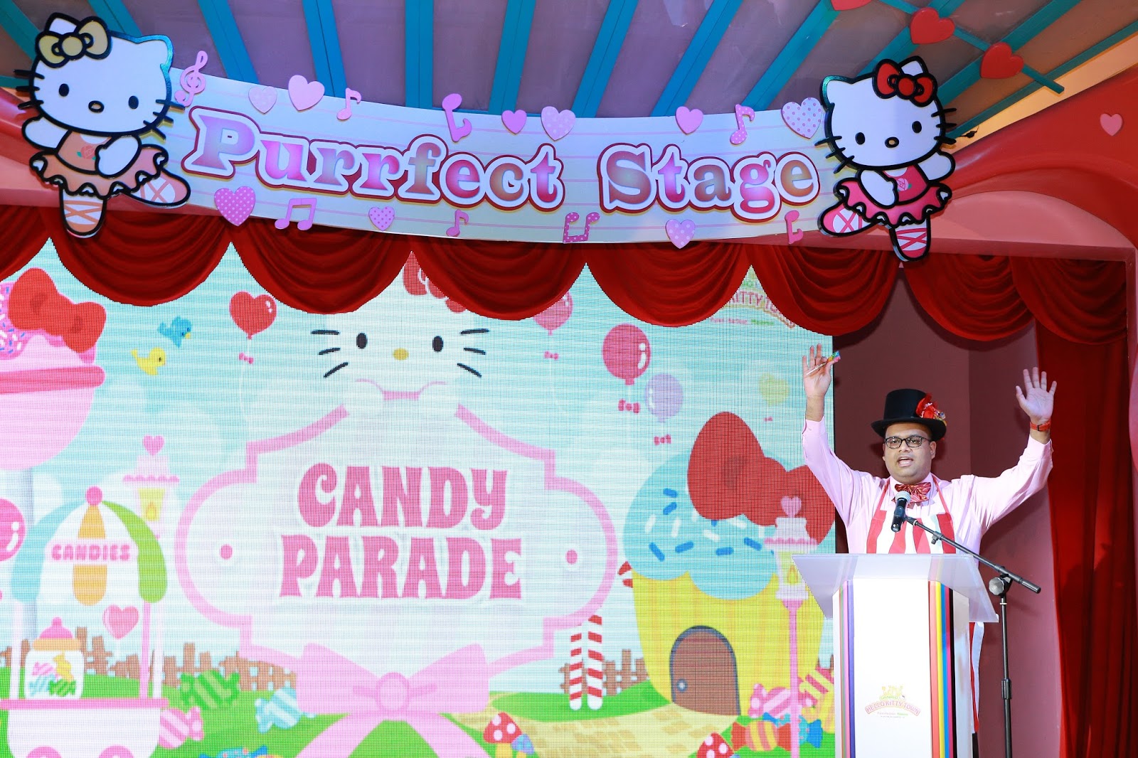 SANRIO HELLO KITTY TOWN Presents the Sweetest Show in Town!