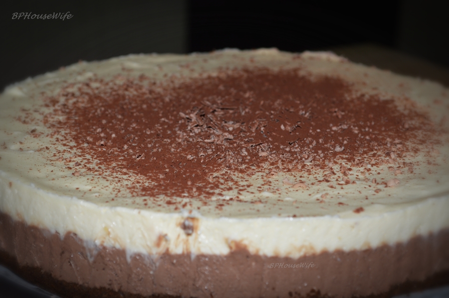 BPHouseWife: Triple Layer Chocolate Cheesecake Recipe (step by step photos)