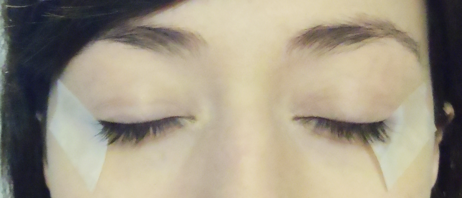 IzzyElysium Beauty : That Scotch Tape Trick