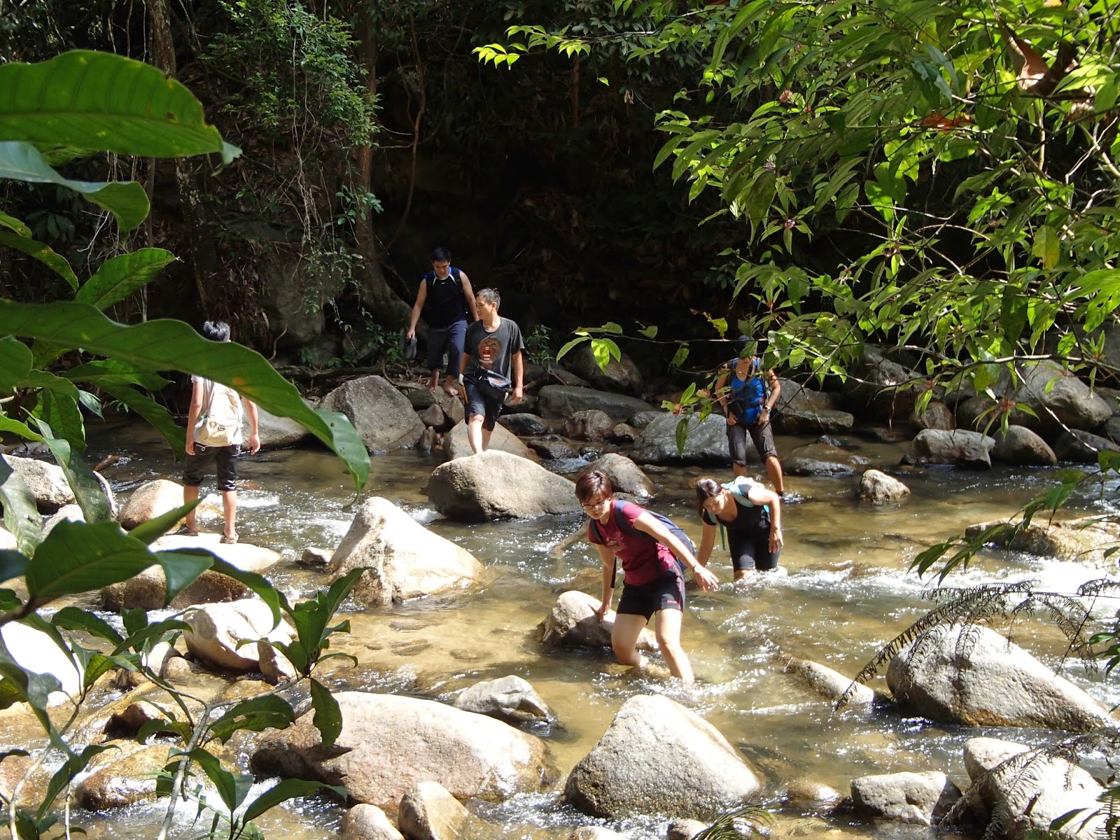 THE QUANTUM SINGULARITY: Chilling at Chiling Waterfall