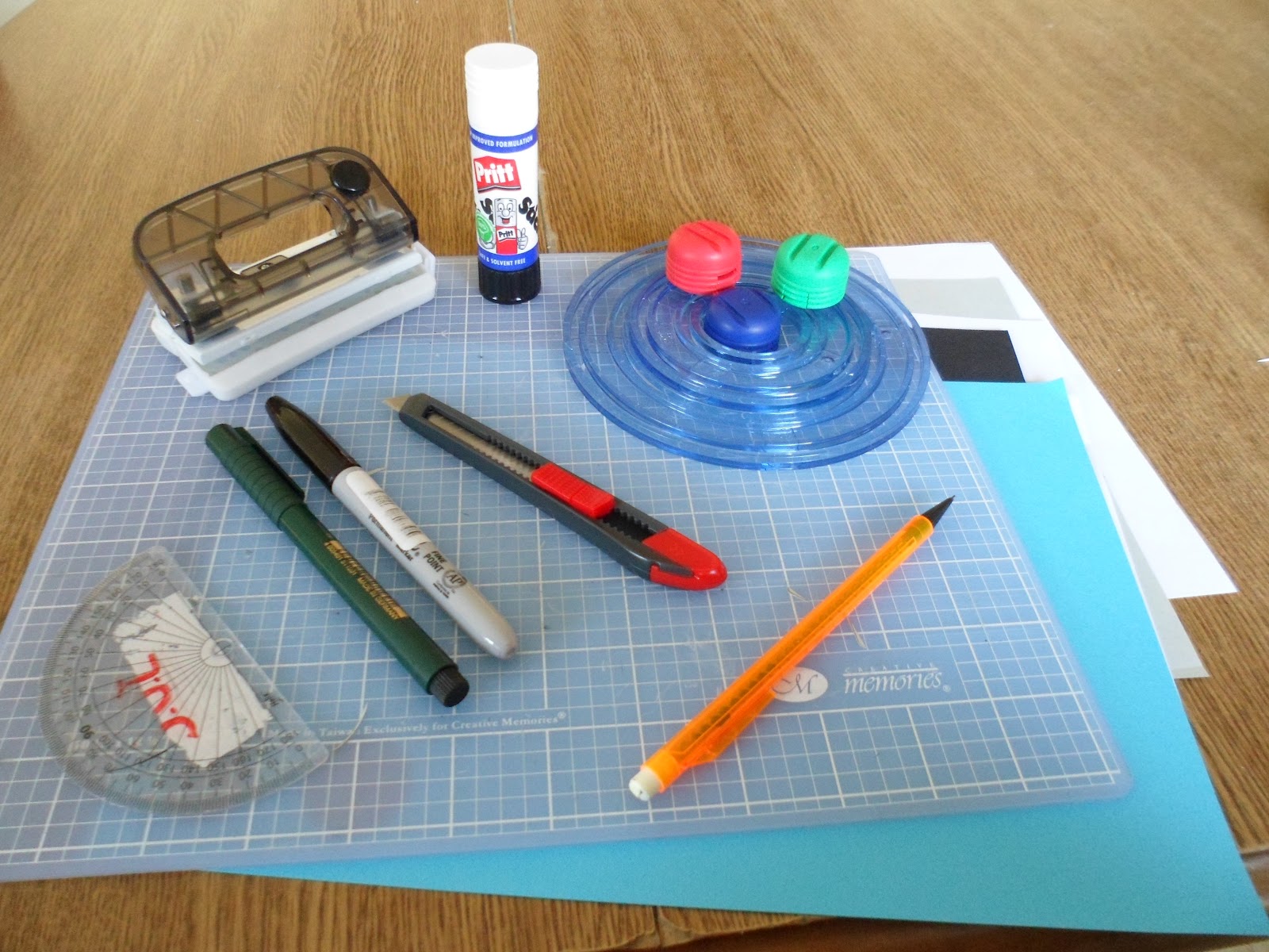 Demon-Works: How to make a Paper Wheatley