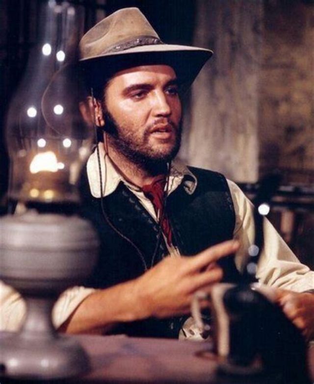 Rare Color Photographs of a Bearded Elvis Presley During Shooting for ...