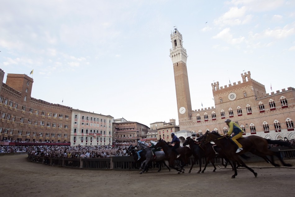 est100 一些攝影(some photos): Italy's Medieval Horse Race 意大利中世紀賽馬