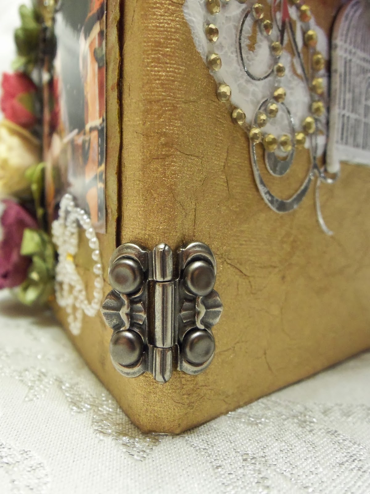 Steampunk Wedding: Custom Disc Case - Alice Scraps Wonderland