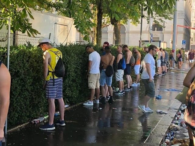 Boys Party Piss: février 2019