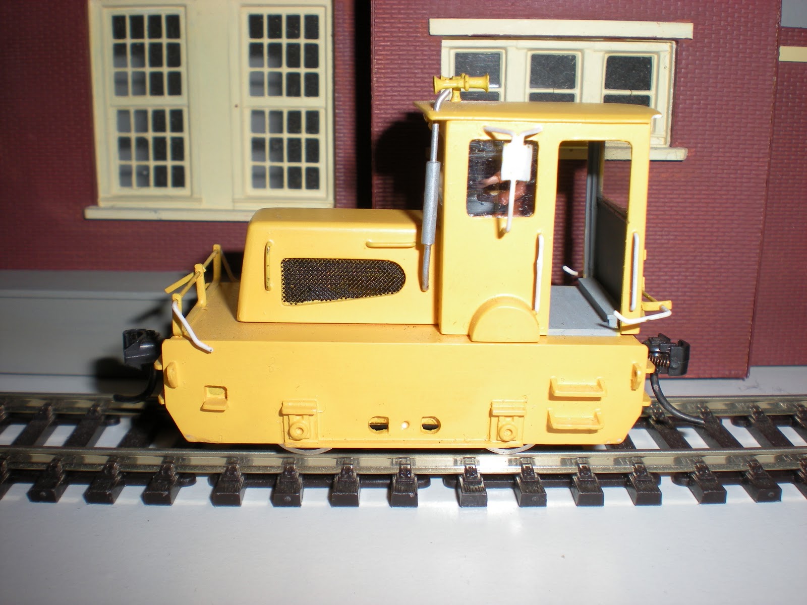 Spare Time Modeller: A very special pair of Rail Tractors......