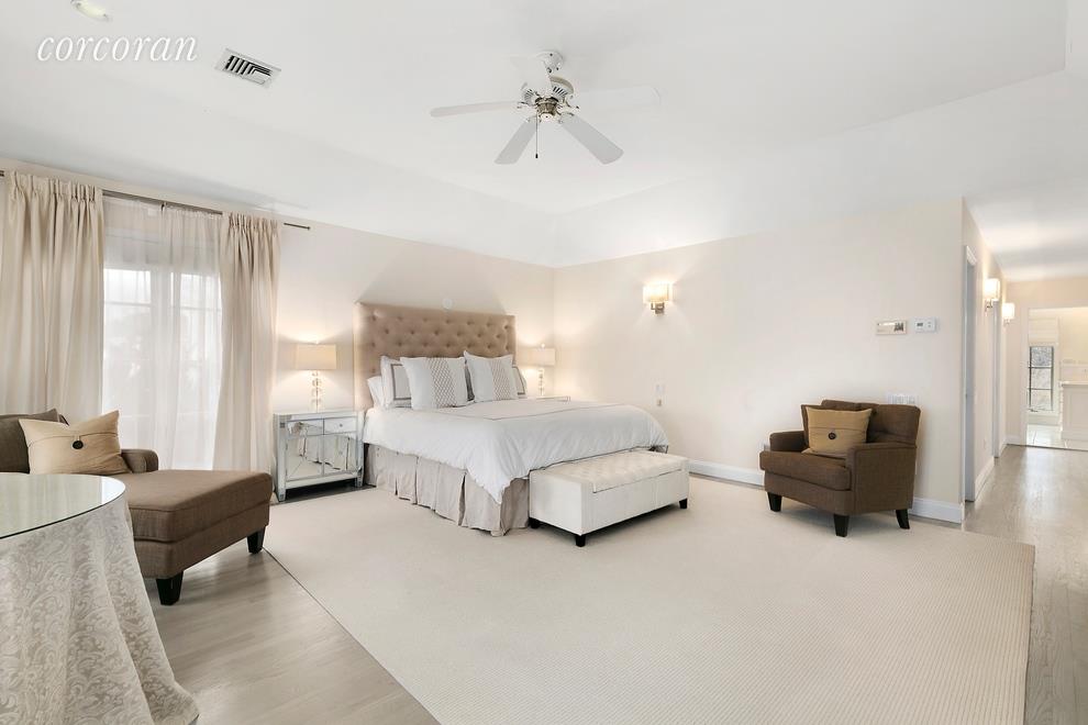 Live Like A Star: Ramona Singer - #IHeartHollywood