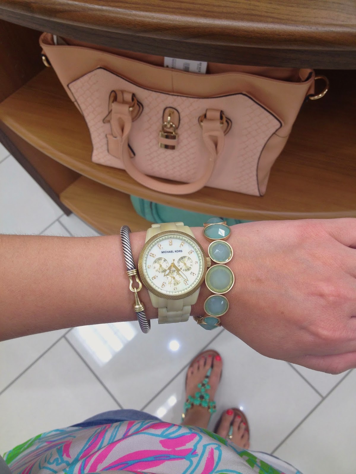 Alexandra Bee Blog: Versona Grand Opening