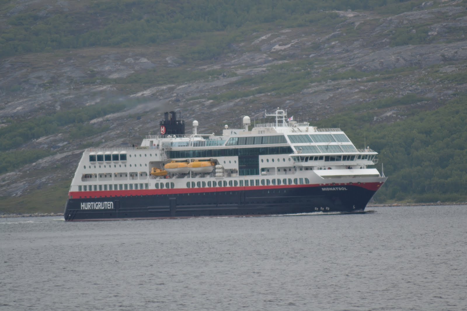 Journey With The Midnight Sun: MS Midnatsol