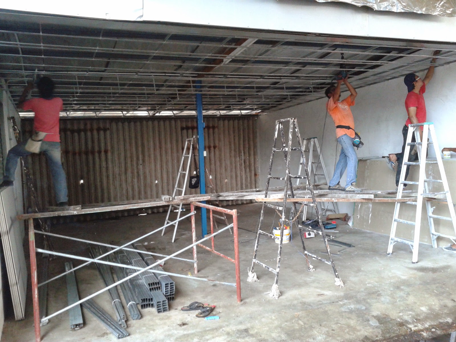 Plaster Siling/Specialist Plaster Ceiling (SBDICE): Pemasangan plaster ...