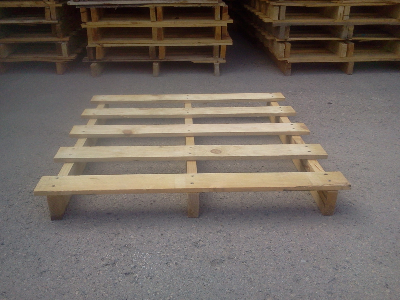 VLC DE PALETS Y SUBPRODUCTOS: COMPRA VENTA DE PALETS