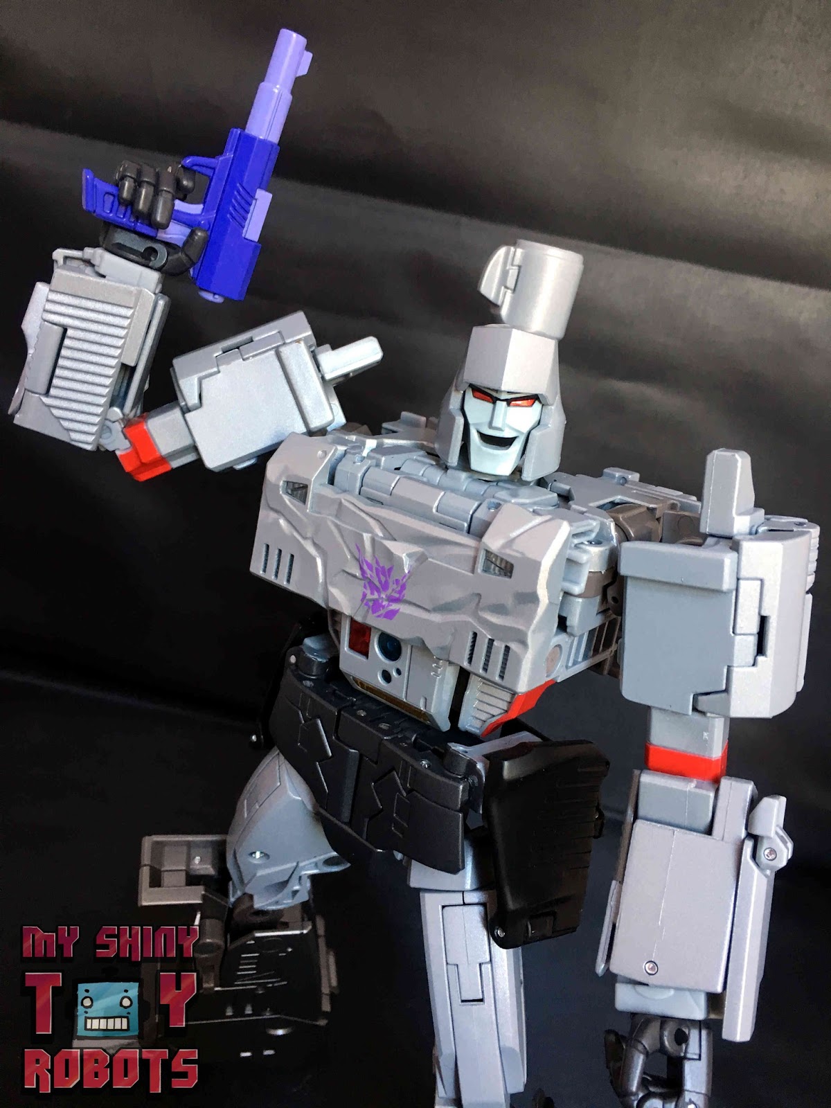 My Shiny Toy Robots: Toybox REVIEW: Transformers Masterpiece MP-36 Megatron