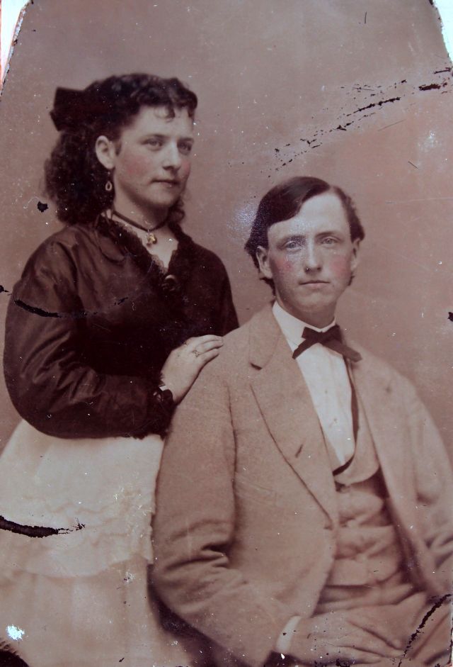 38 Cool Pics Show What Couples Looked Like in the 19th Century ...
