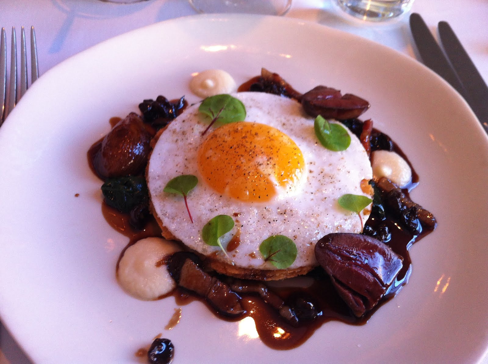 Cheese and Biscuits: Medlar, Chelsea