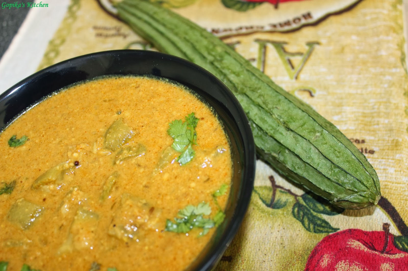 Gayatri's Kitchen: Dodkyachi Bhaji/HeereKai Palya/Ridge Gourd