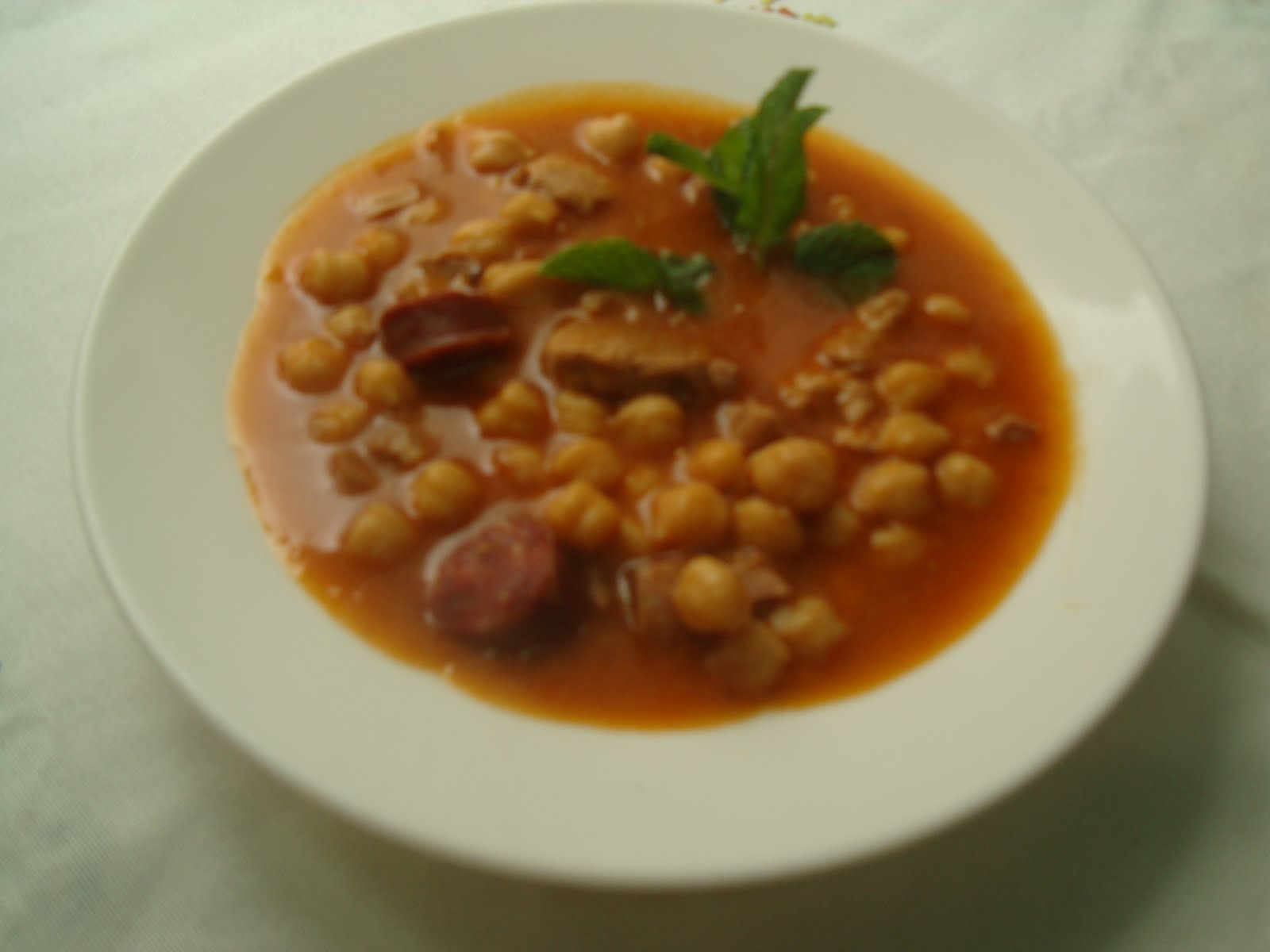 Cocina con nosotras y diviértete: Potaje de garbanzos tipo menudo
