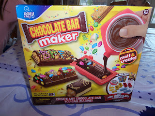 Madhouse Family Reviews: Cool Create Chocolate Bar Maker review