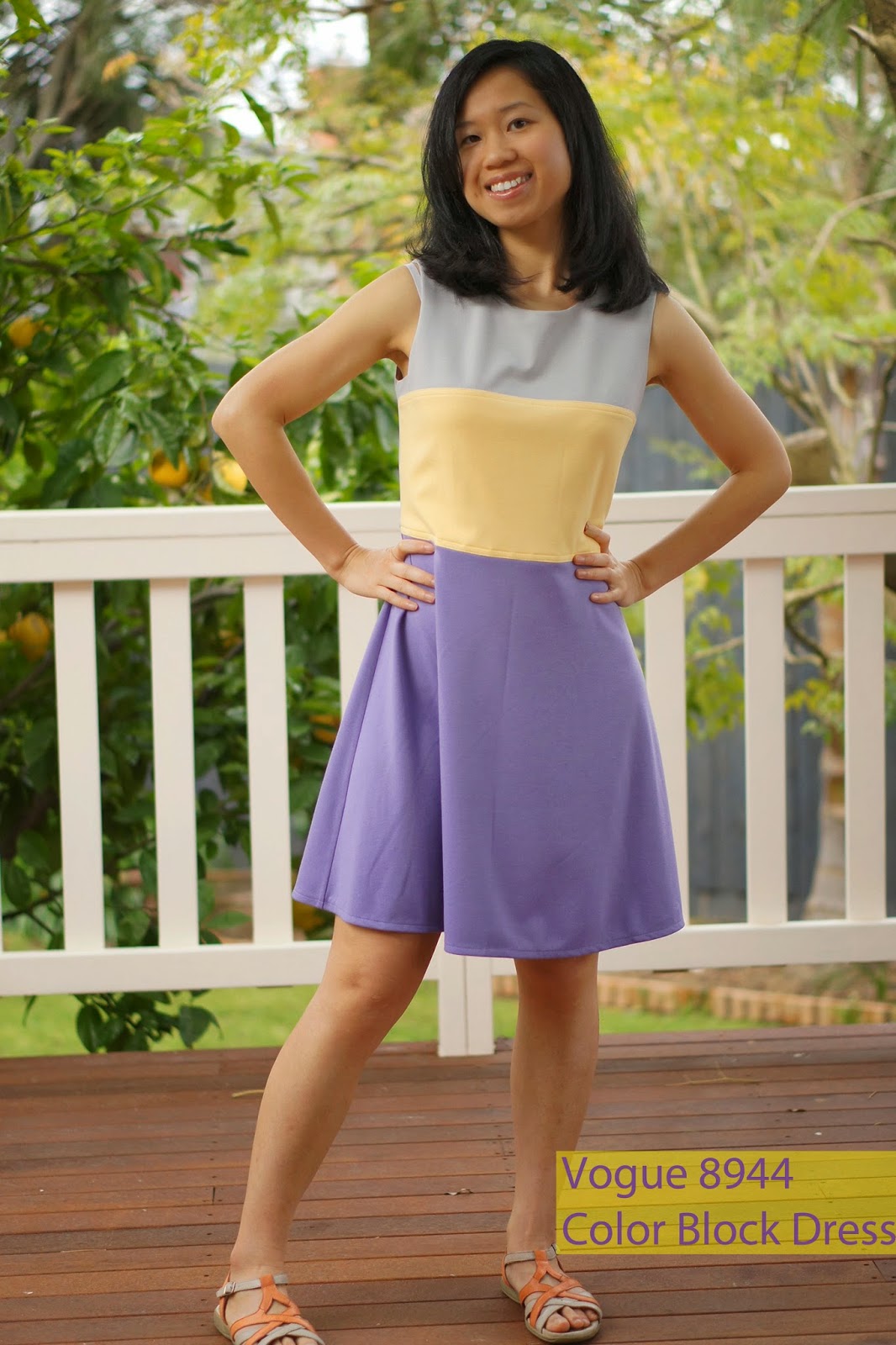 CozyCotton: Celeste's Sewing Blog: Vogue 8944: Colour Block Dress