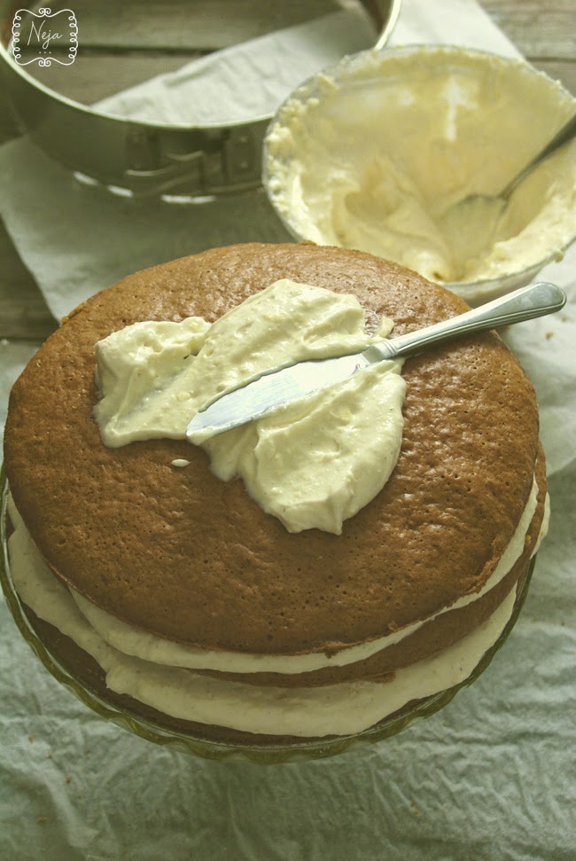 Carrot cake / Korenčkova torta | You CAN have your cake and eat it too.