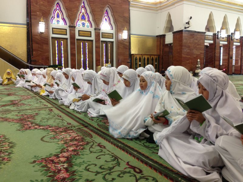 LAWATAN KE MASJID SOAS