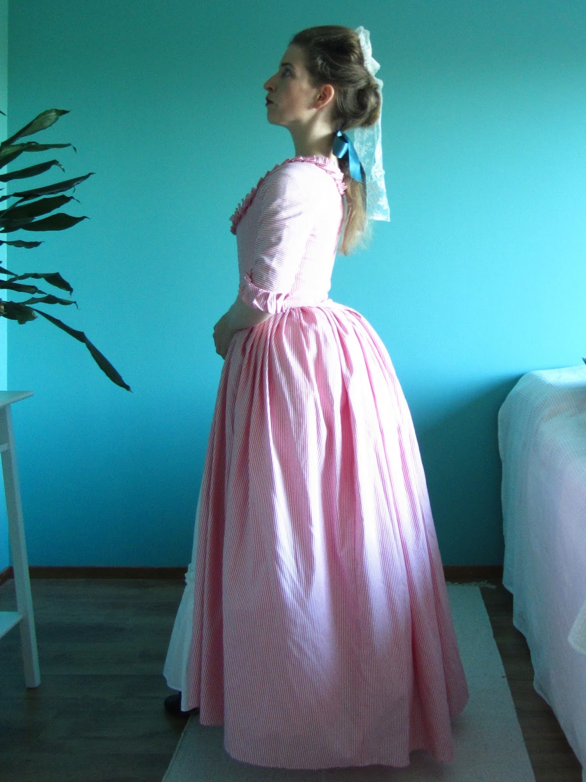 The Shadow of My Hand: For sale - 18th century robe a l'anglaise