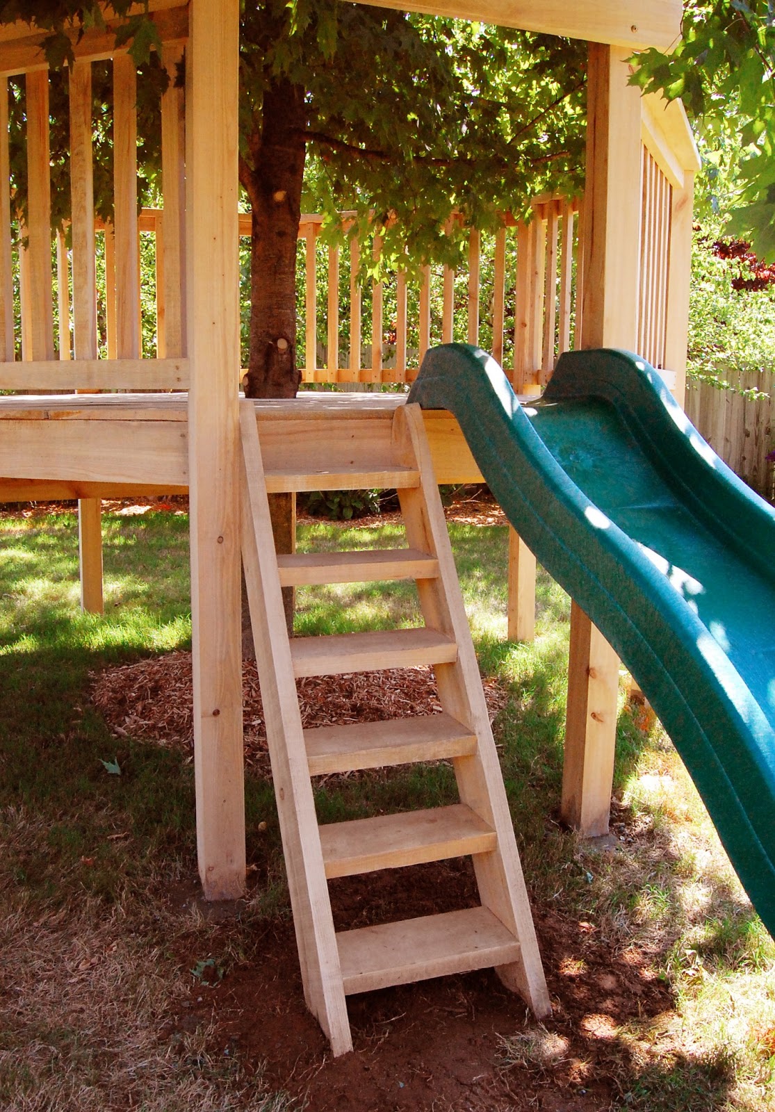 Natural State Treehouses Inc.: Grandkids' Octagon Treehouse