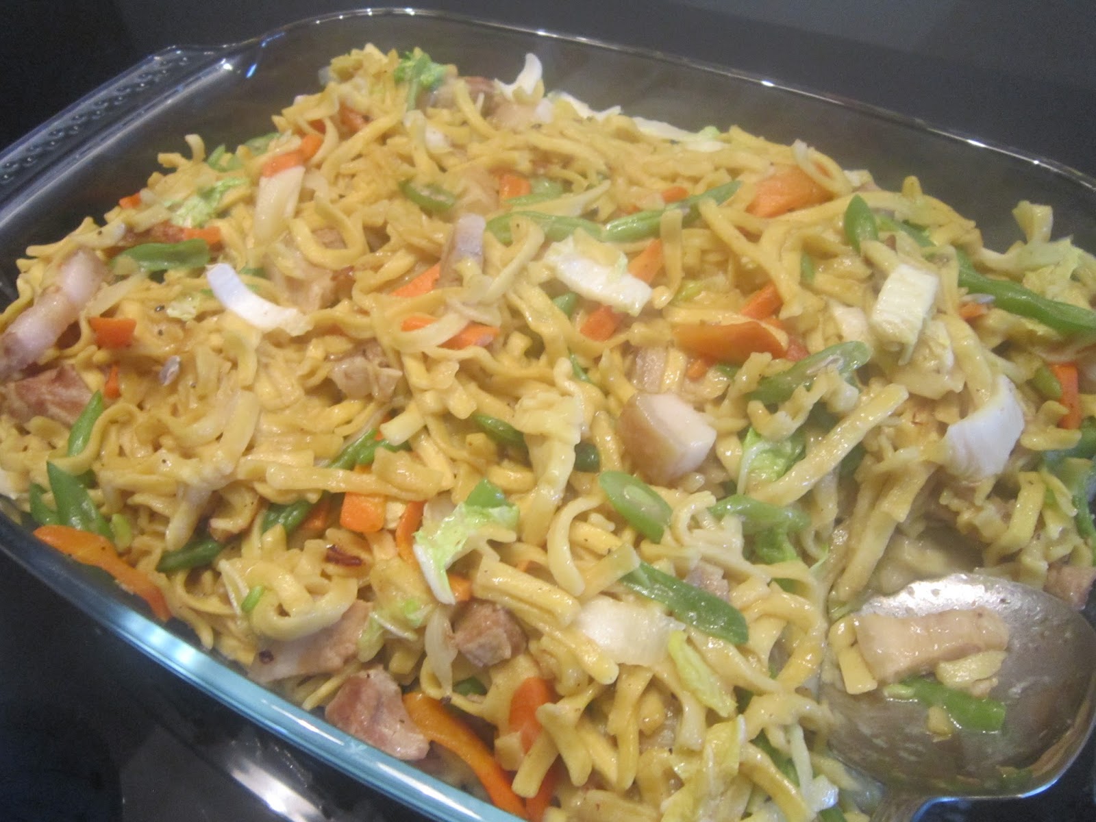 PANCIT LOMI GUISADO