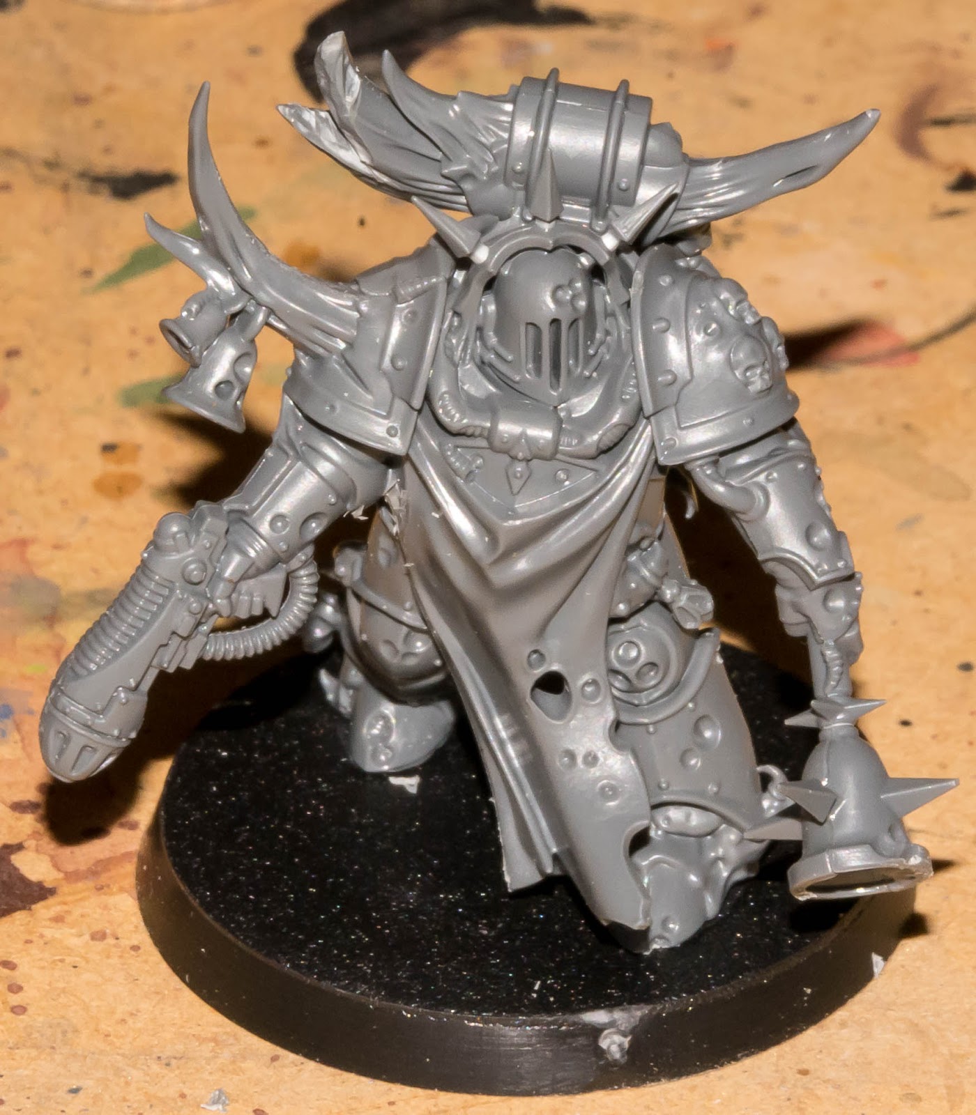 Mann's Model Moments: Building the 40k Dark Imperium 2-Player Boxed Set