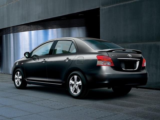 auto mobiles: toyota belta car