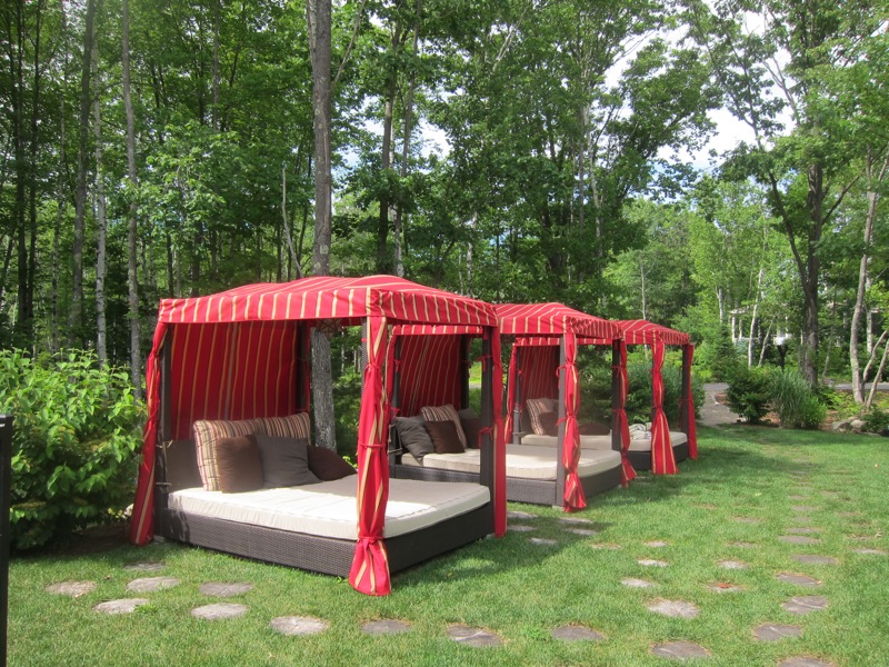 travels with clara: Maine Week: Hidden Pond Resort