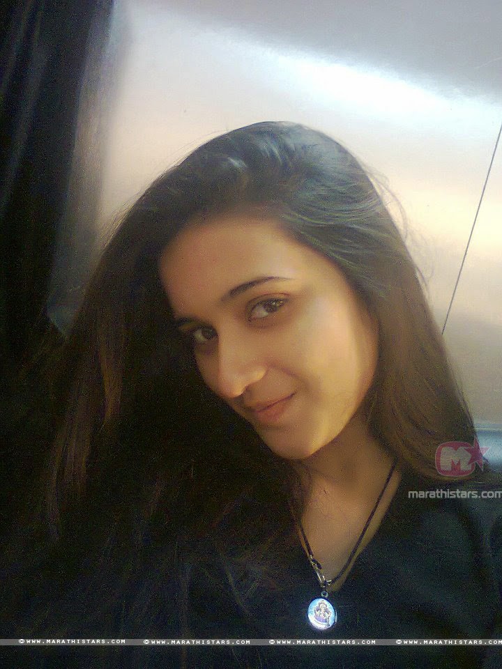 Shivani Surve (Devyani) Marathi Actress Photos,Wallpapers ~ Celebrity ...