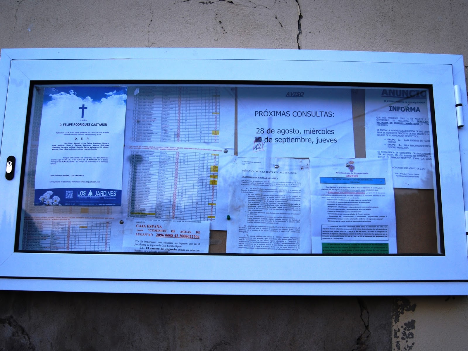 El blog de LUGÁN: Nuevo panel informativo