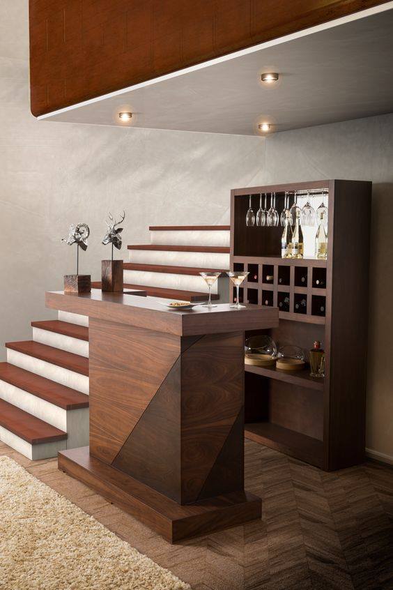 Mini bar de madera