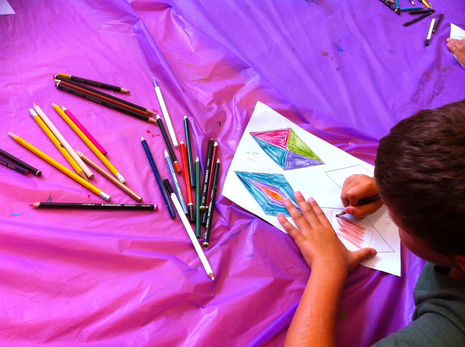 Art Class with Naomi: January 2014