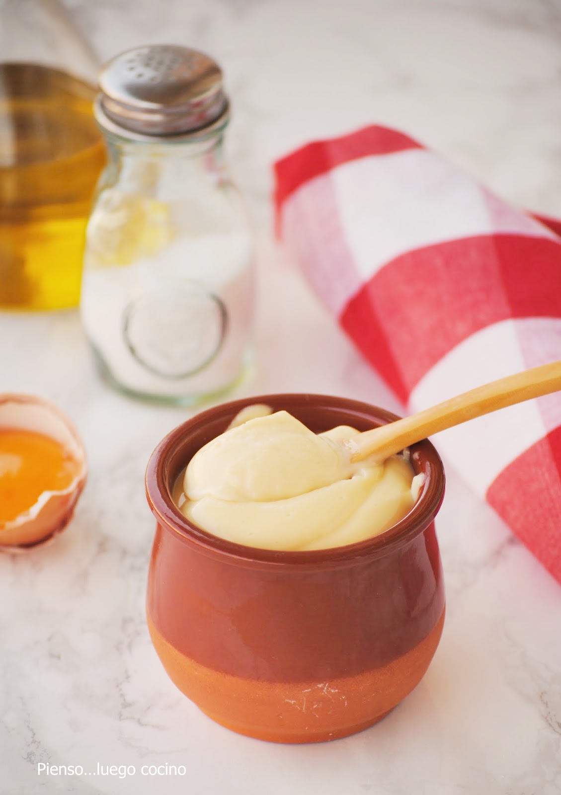 Pienso...luego cocino: Mahonesa / Lactonesa