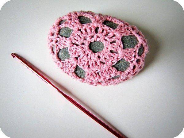 Crochet Covered Stones - PaisleyJade