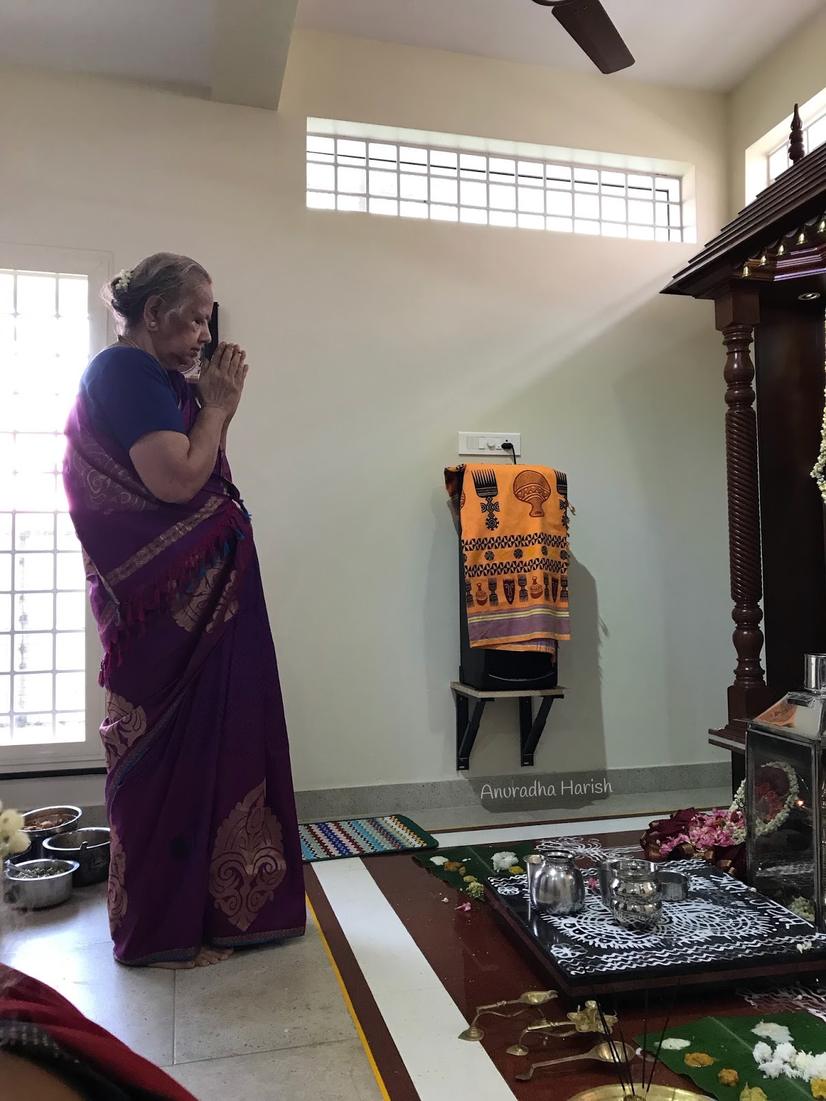 Sumangali prarthanai / Pondukkal idal / Mangali pondugal