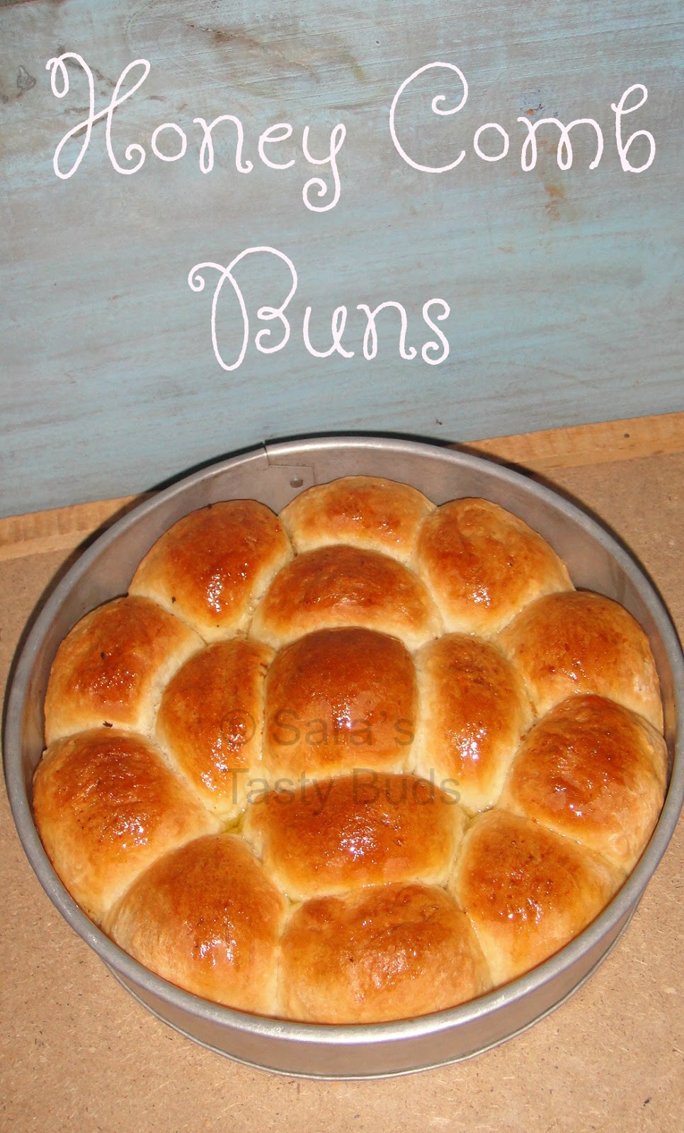 SARA'S TASTY BUDS: Bee Hive Buns / Honeycomb Buns / Khaliat Nahal ...