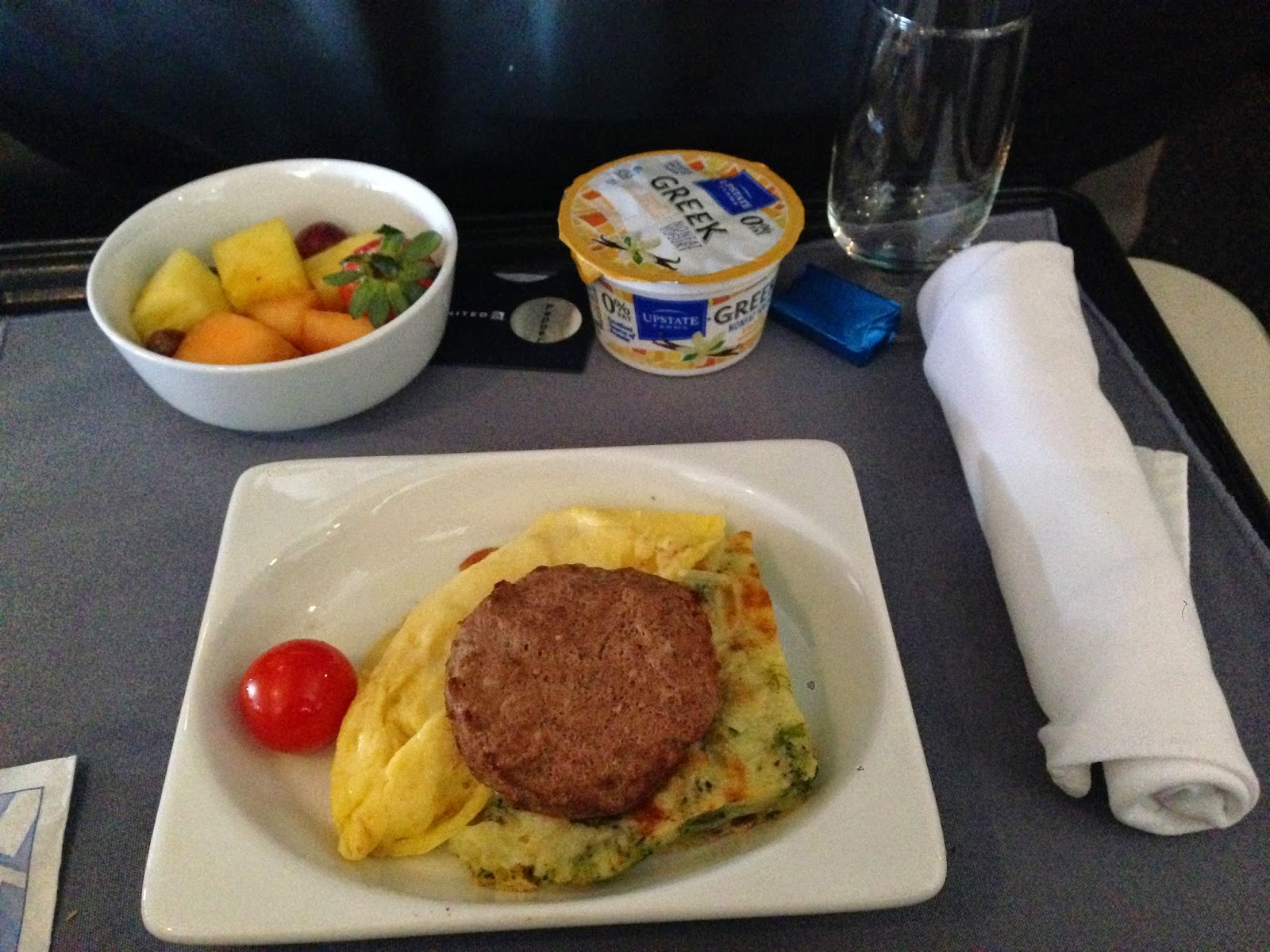 The Mystery Traveler: United Airlines Domestic First Class Food