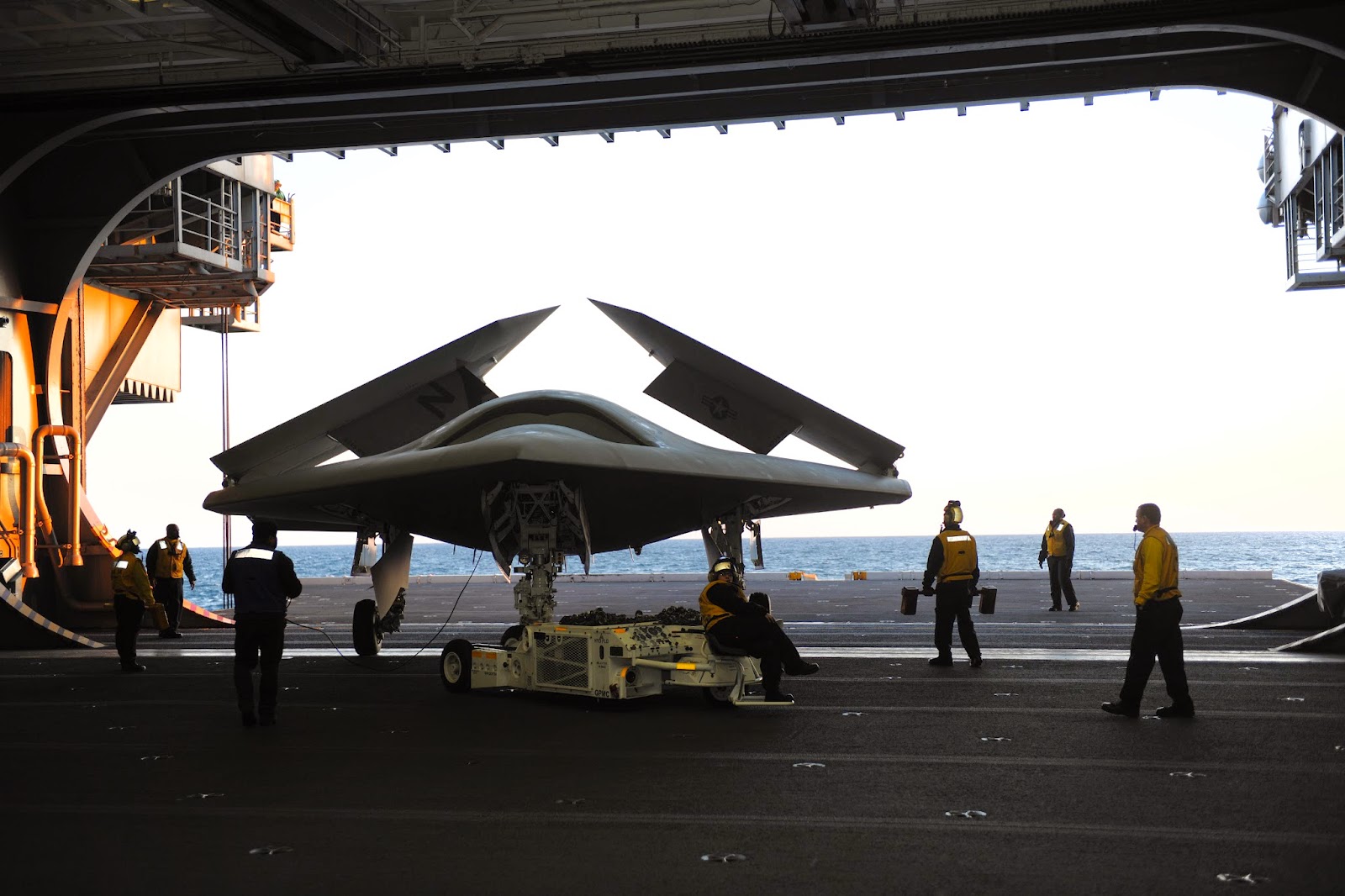 The Dragon's Tales: X-47B Aerial Refueling Test This Month may Have ...