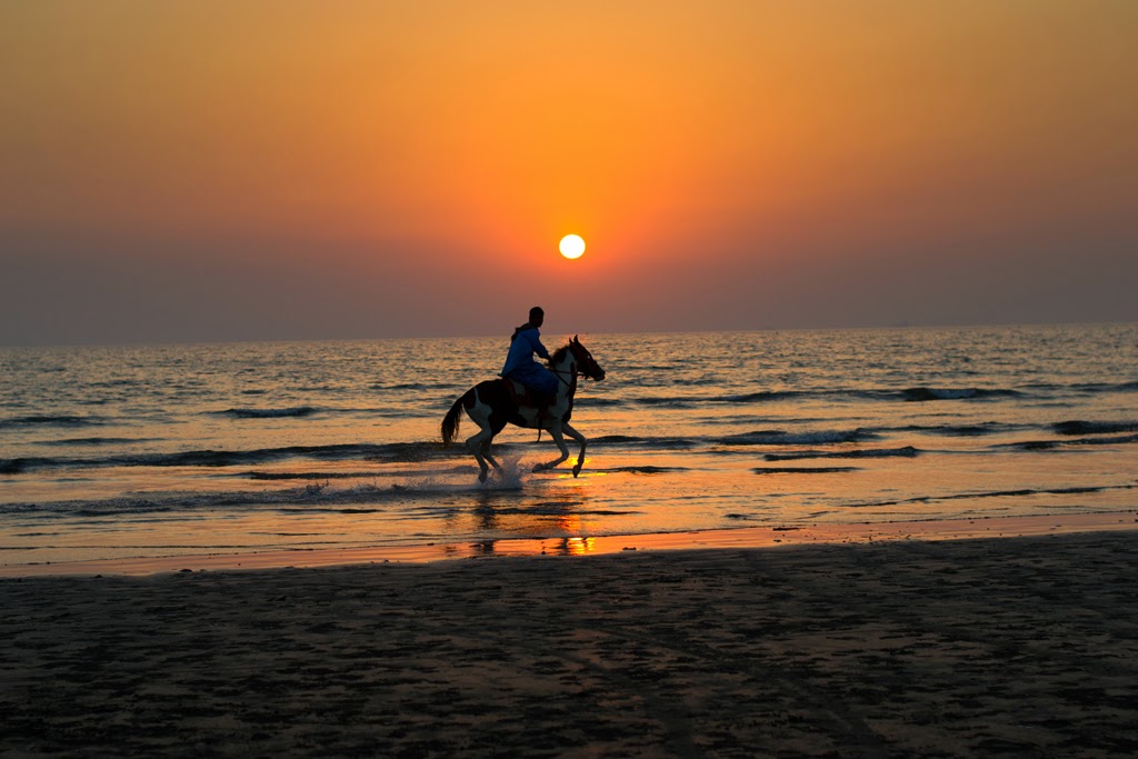 Sunset at Seaview, Karachi-Sindh, Pakistan - Exploring Spectacular Pakistan
