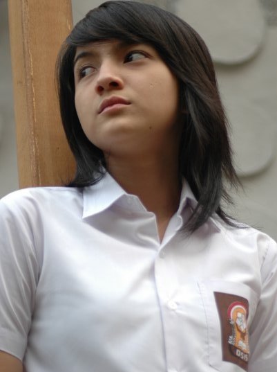 Pelajar Cewek Cantik SMA Baru