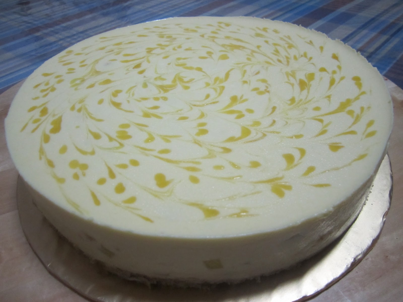 Lily's Kitchen - my mom's humble kitchen ...: Chilled Mango Cheesecake