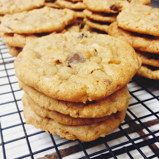 Tamie Eats Cheap: Cheap Eats :: Garbage Cookies