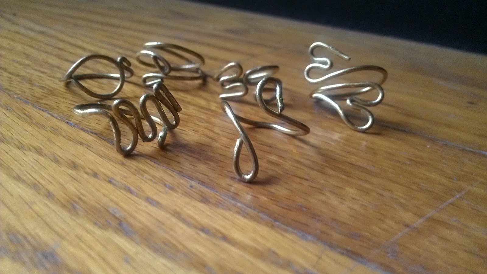 Zoë Gwendoline: # DIY_metal rings