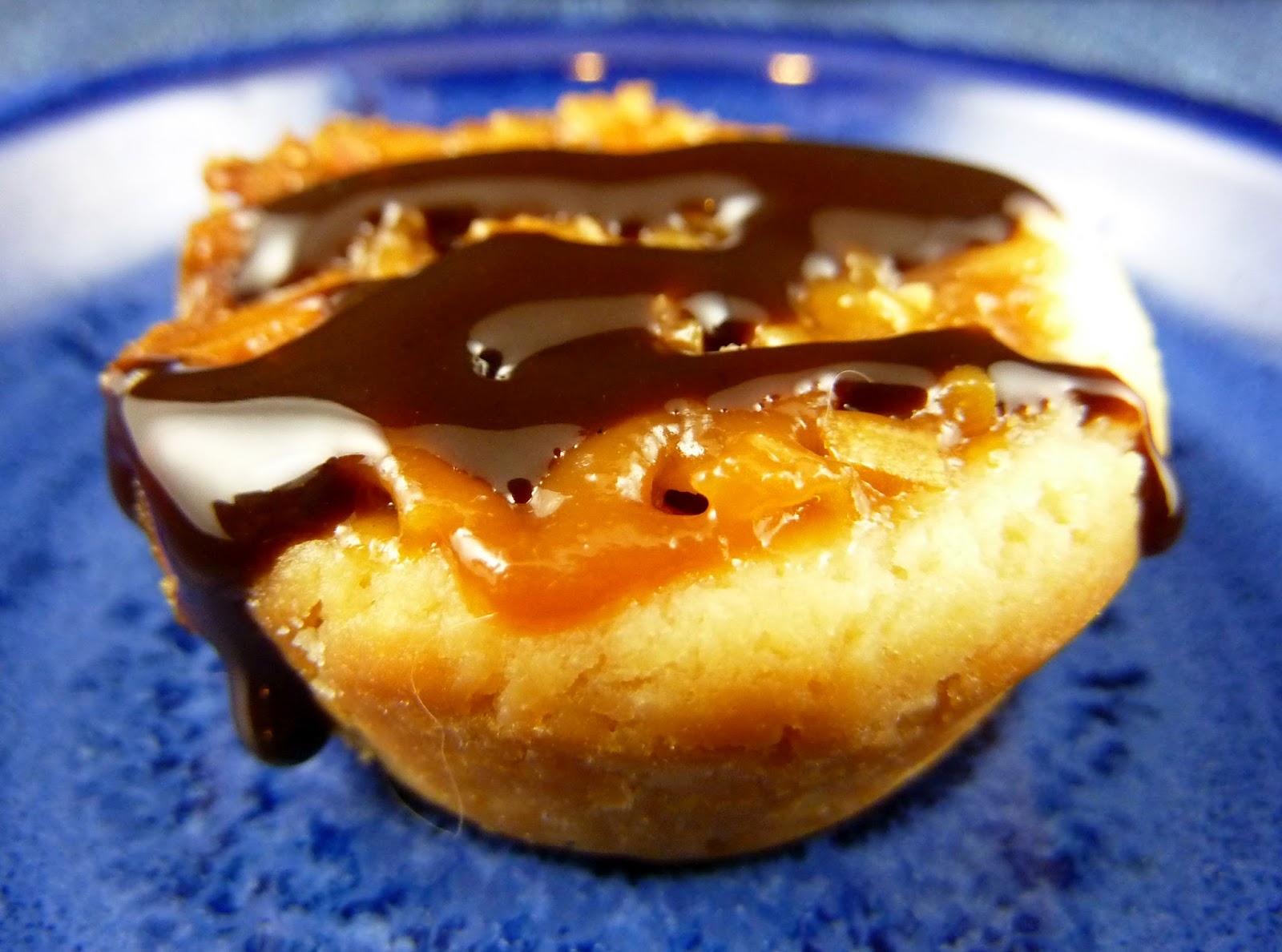 Cookies on Friday: Mini Samoa Cookie Cups