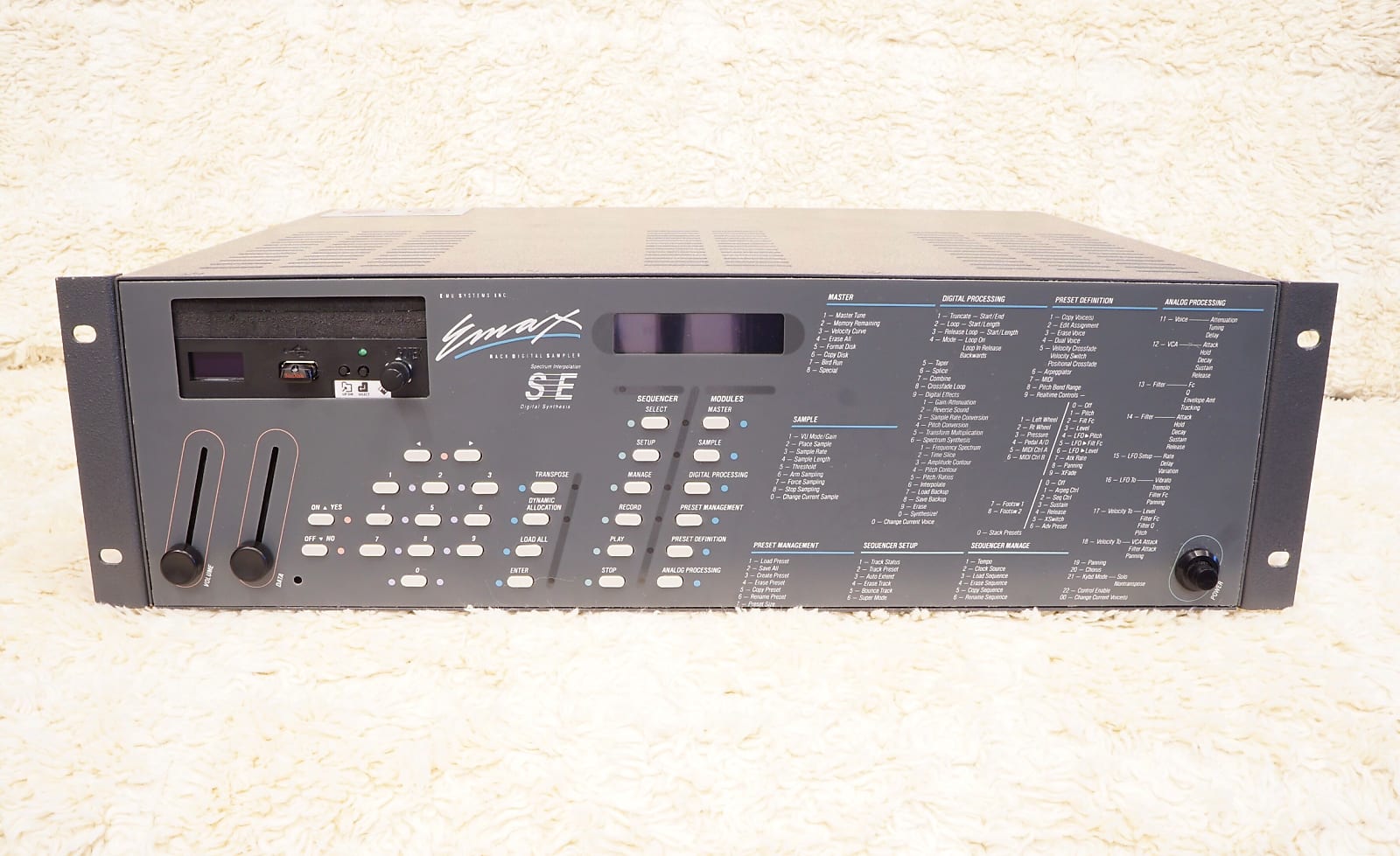 MATRIXSYNTH: E-MU EMAX SE RACK 12-bit SAMPLER with new OLED Display ...