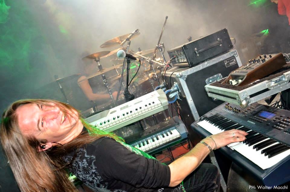 Rata Blanca - Proyectos Paralelos: Galería Danilo Moschen