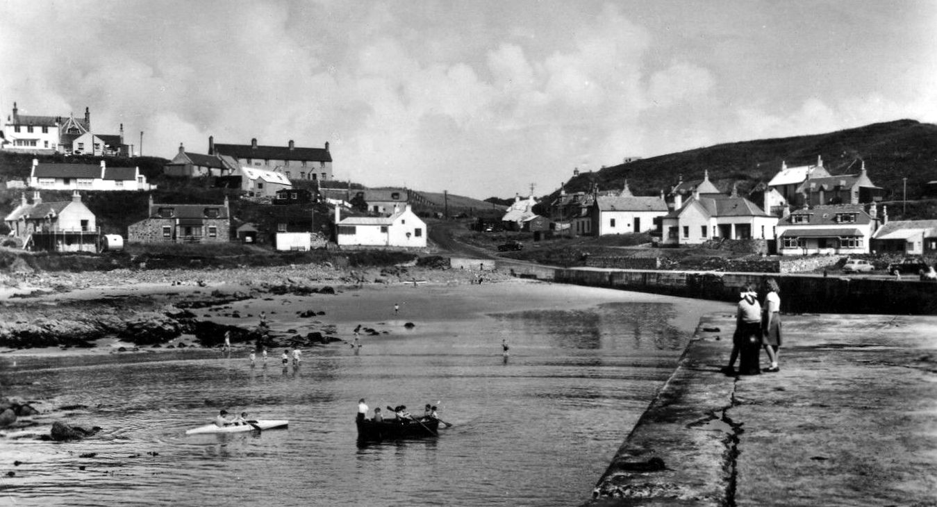 Tour Scotland: Old Photograph Harbour Collieston Scotland