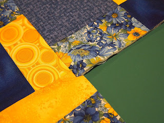 52 Quilts in 52 Weeks: Tuesday Tutorial: Inside Corners